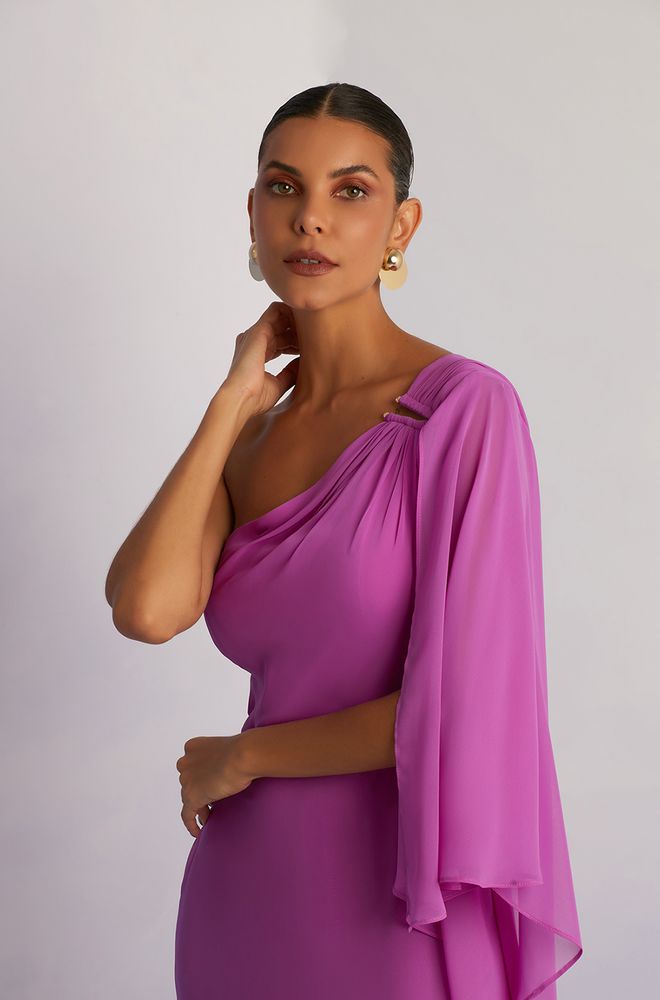 Vestido de festa midi: crepe, fenda, preto e off white | Dolps